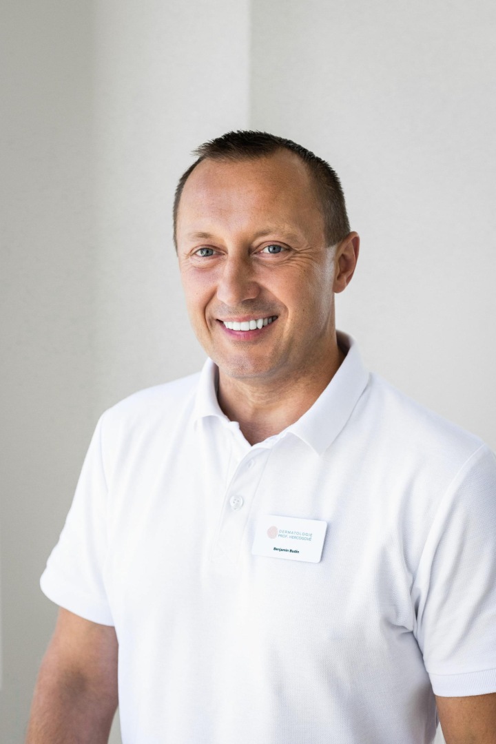 Náš tým | Dermatologie prof. Hercogové